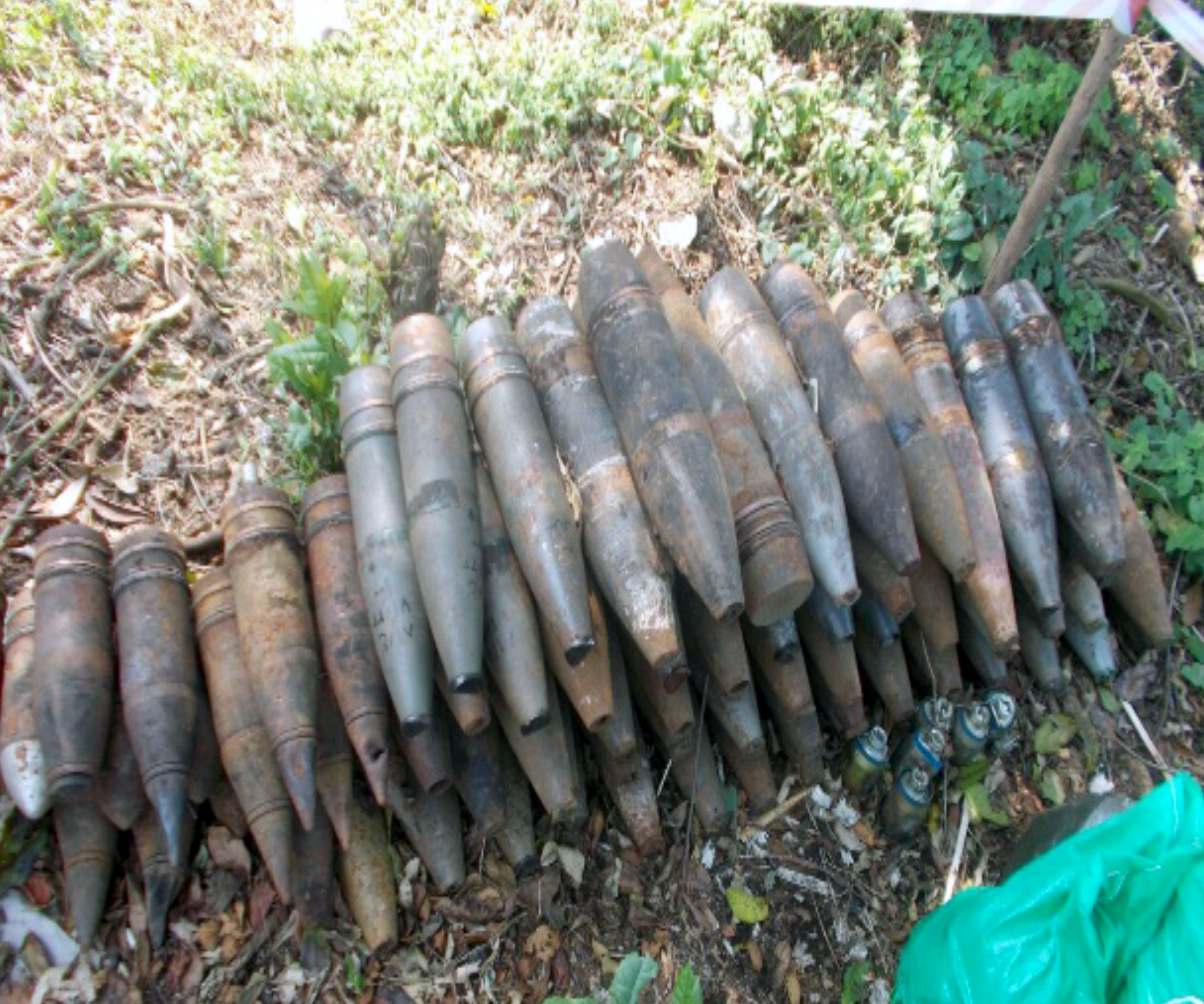 Les forces de la MONUSCO découvrent une importante cache de munitions ...